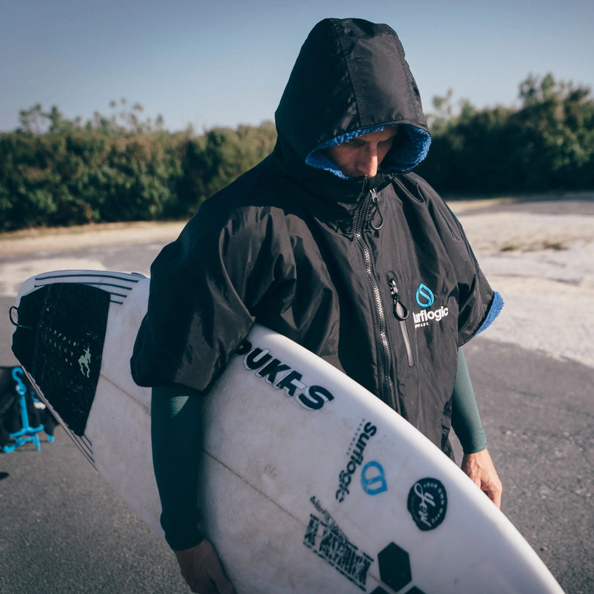 Surflogic Storm Robe Short Sleeve | waterworldsports.co.uk